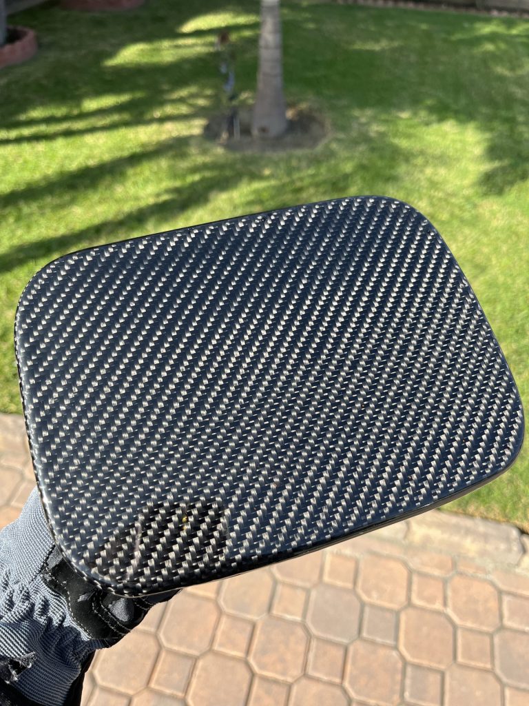 Infiniti G35 Sedan Carbon Fiber / Honeycomb gas lid door (2003-2006)
